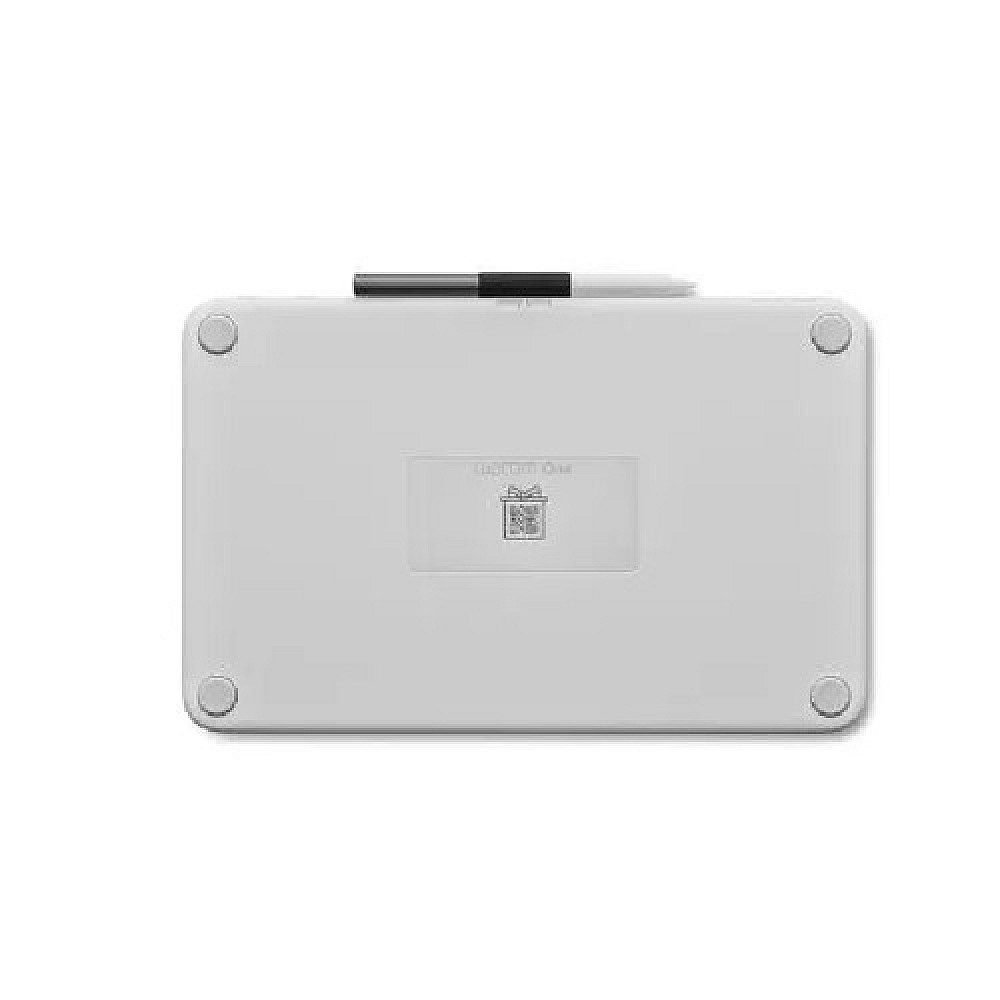 Wacom One DTC-133/W0 13.3 Inch with Pen Display For Art And Drawing ...